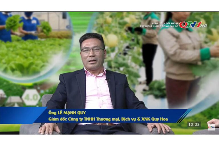 Trà hoa vàng Quy Hoa và ông Lê Mạnh Quy tại tọa đàm “Xây dựng những nông dân số” ngày 26/02/2023 ...